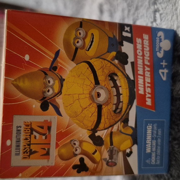 Universal | Toys | Dispiciple Me 4 Mini Minions Mystery Figure Set Of 2 ...